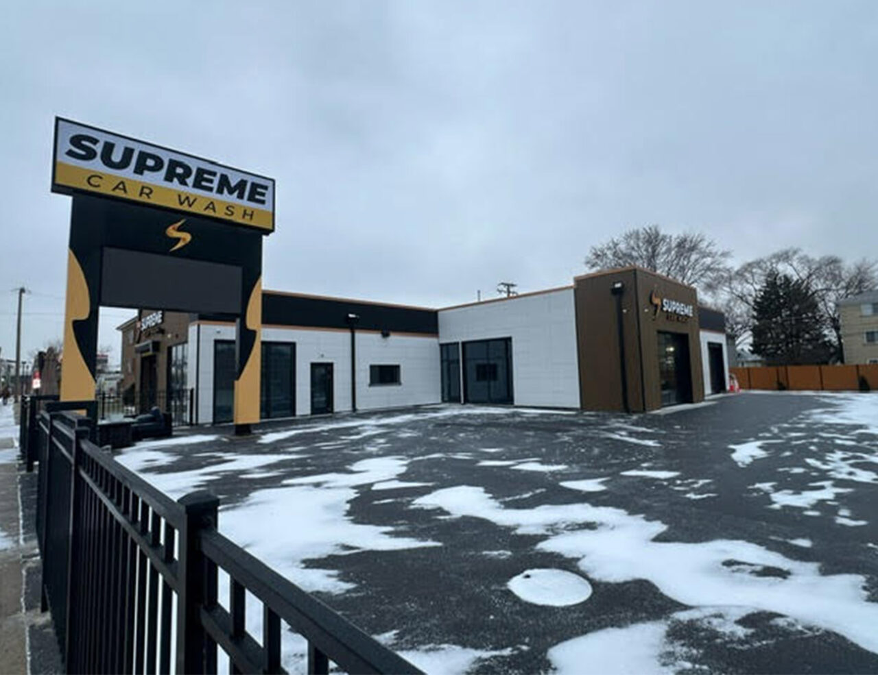 Supreme Car Wash - Unleash Your Car’s Radience